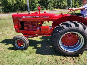 SOLD - 1943 International Harvester I-6 Lot No. 6007832 Tractors with ...
