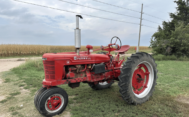 1944 Farmall H Tractors Less than 40 HP for Sale | Tractor Zoom
