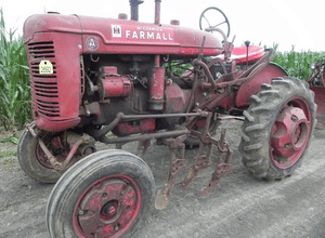 SOLD - 1945 Farmall A Tractors with 17 HP | Tractor Zoom