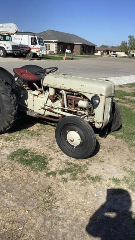 1945 Ford 2N Tractors Less than 40 HP for Sale | Tractor Zoom