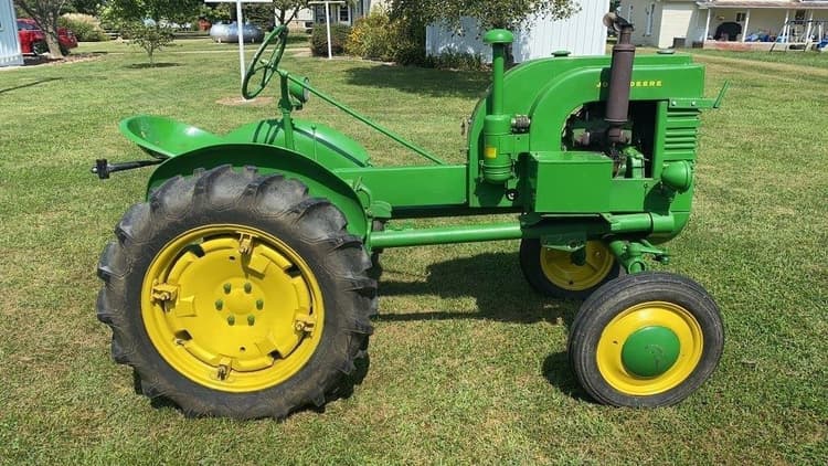 1945 John Deere LA Tractors Less than 40 HP for Sale | Tractor Zoom