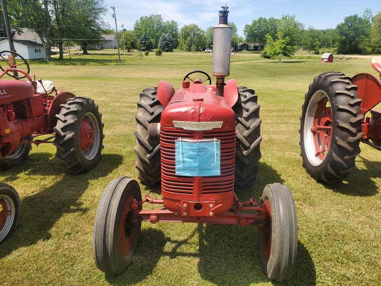 1945 McCormick-Deering OS-4 Tractors Less than 40 HP for Sale | Tractor ...