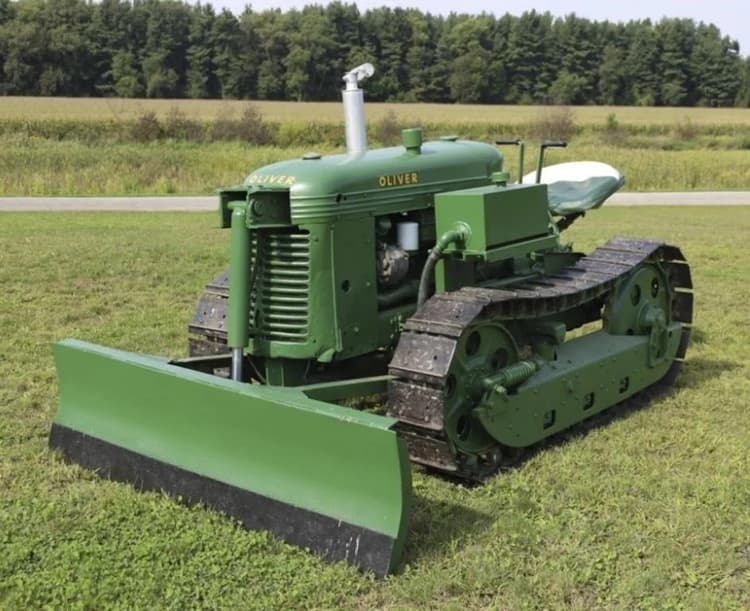 SOLD - 1945 Oliver Cletrac HG Tractors Less than 40 HP | Tractor Zoom