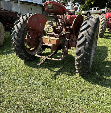 1946 Farmall H Tractors Less than 40 HP for Sale | Tractor Zoom