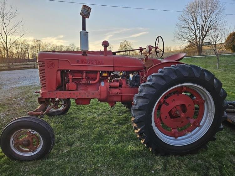 1946 Farmall M Tractors Less than 40 HP for Sale | Tractor Zoom