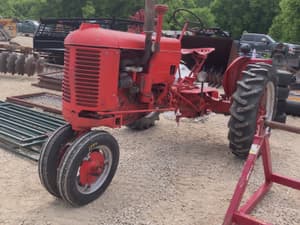 SOLD - 1947 Case VAC Lot No. 1059 Tractors with 18 HP | Tractor Zoom
