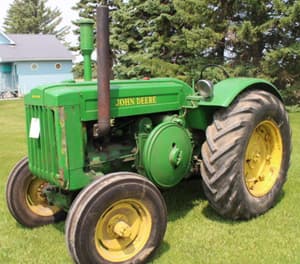SOLD - 1947 JD D TRACTOR, ELEC. START, MOSTLY ORIGINAL, RUNNING, SN ...