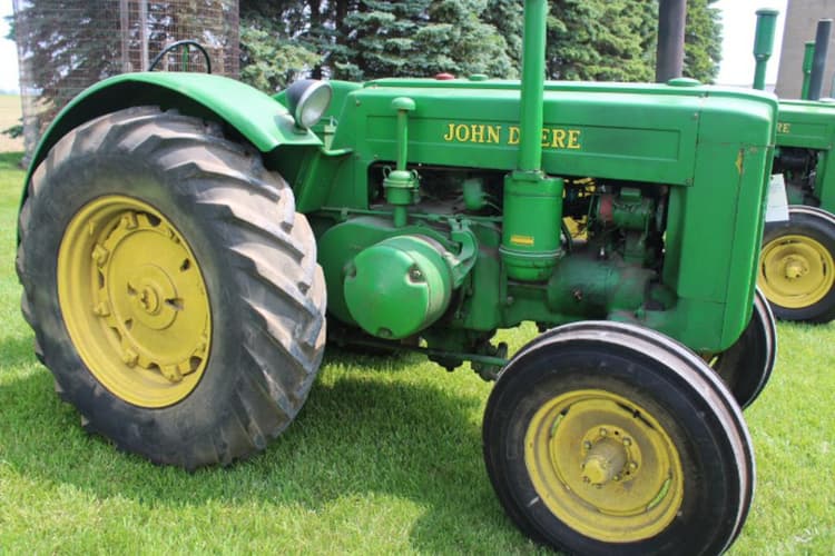 1947 John Deere D Tractors Less than 40 HP for Sale | Tractor Zoom