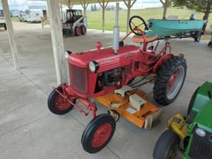 SOLD - 1948 Farmall Cub Lot No. 105 Tractors with 12 HP | Tractor Zoom