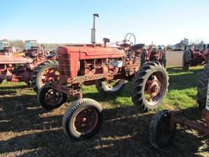 SOLD - 1948 Farmall MV Lot No. 4012 Tractors with 25 HP | Tractor Zoom