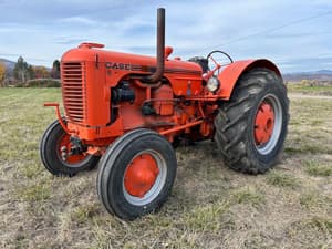 SOLD - 1948 J.I. Case D Lot No. 4432 Tractors with 38 HP | Tractor Zoom