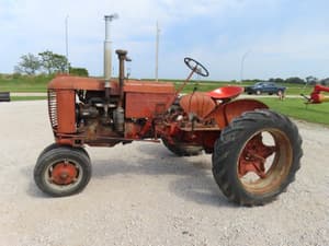 SOLD - 1948 J.I. Case VAC Lot No. 7510 Tractors with 18 HP | Tractor Zoom