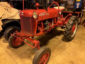 SOLD - 1948 Farmall Cub Lot No. 13620 Tractors with 12 HP | Tractor Zoom