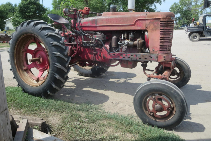 SOLD - 1950 Farmall M Tractors with 38 HP | Tractor Zoom