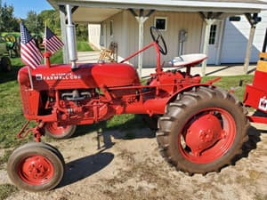 SOLD - 1951 Farmall Cub Lot No. 4655597 Tractors with 12 HP | Tractor Zoom