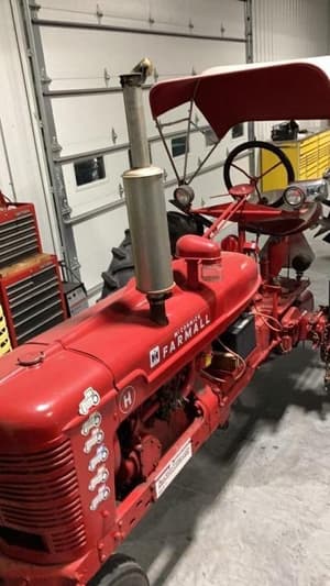 SOLD - 1951 H Farmall 540 PTO Canopy, Tractors with 26 HP | Tractor Zoom