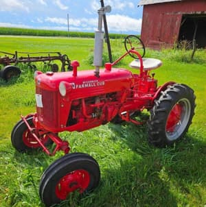 SOLD - 1952 International Harvester Cub Lot No. 19 Tractors with 13 HP ...
