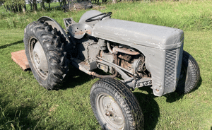 SOLD - 1952 Ferguson TO-20 Tractors with 28 HP | Tractor Zoom