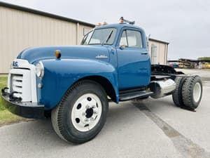 SOLD - 1952 GMC 450 Lot No. 4621 Other Equipment with 25,532 mi ...