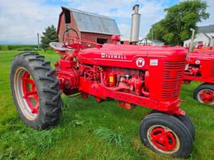 SOLD - 1953 Farmall Super M Lot No. 14 Tractors with 51 HP | Tractor Zoom