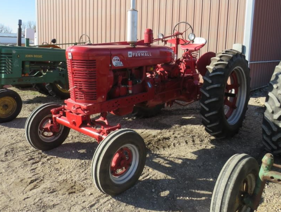 SOLD - 1954 Farmall Super M-TA Tractors with 51 HP | Tractor Zoom