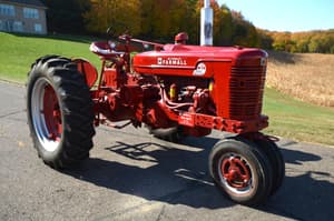 SOLD - 1954 Farmall Super M-TA Lot No. 7 Tractors with 51 HP | Tractor Zoom