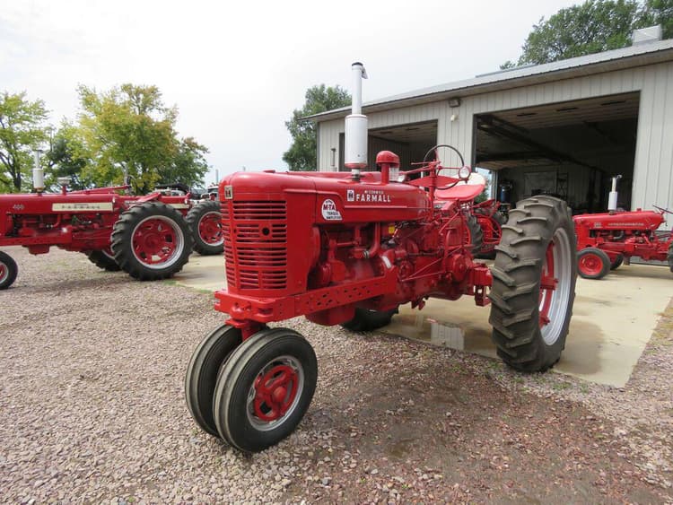 SOLD - 1954 Farmall Super M-TA Tractors 40 to 99 HP | Tractor Zoom
