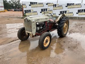 SOLD - 1955 Ford 600 Lot No. 223535 Tractors with 31 HP | Tractor Zoom