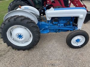 SOLD - 1956 Ford 600 Stock No. 15321941 Tractors with 31 HP | Tractor Zoom