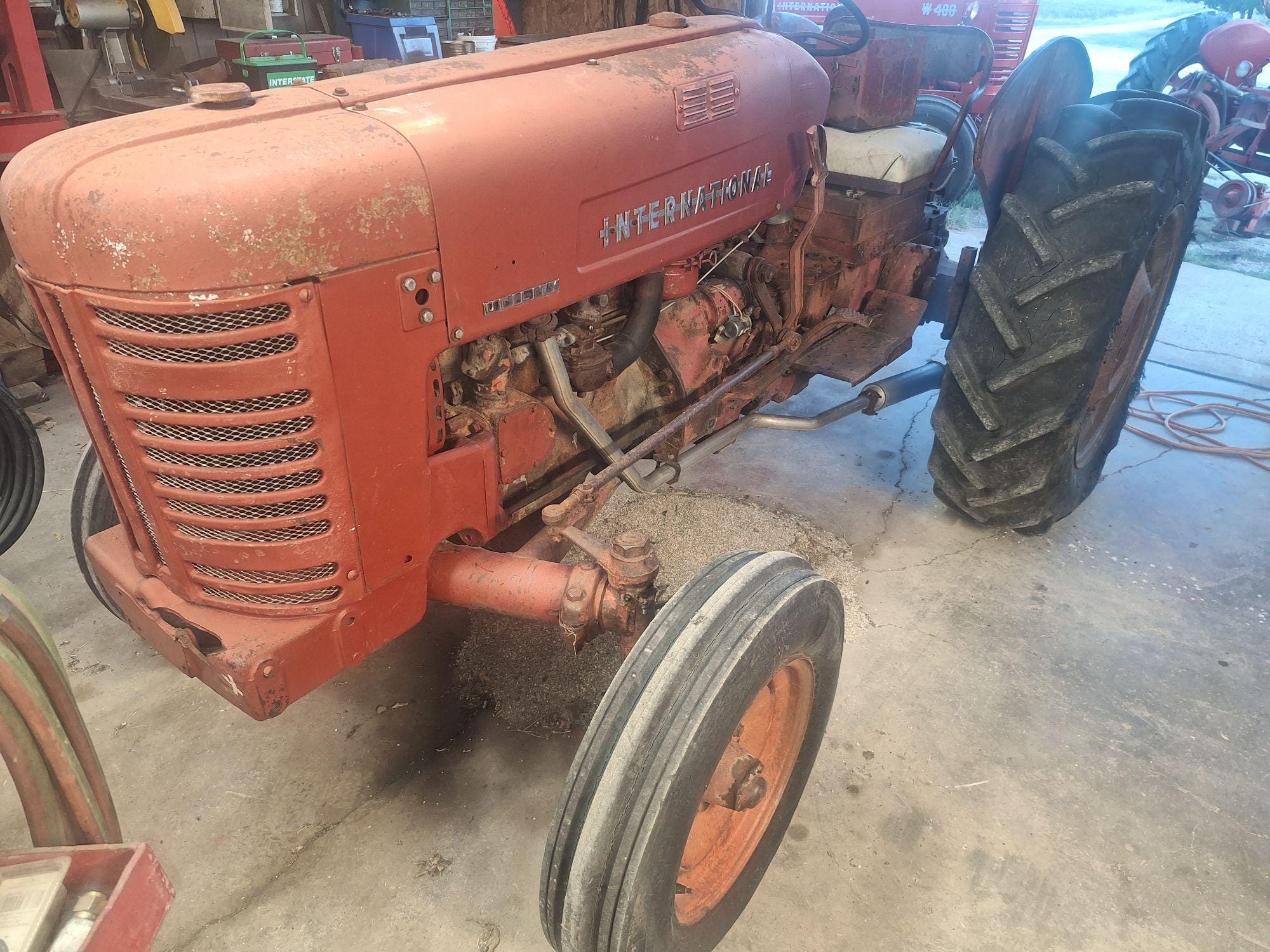SOLD - 1956 International 300 Utility Tractors with 45 HP | Tractor Zoom