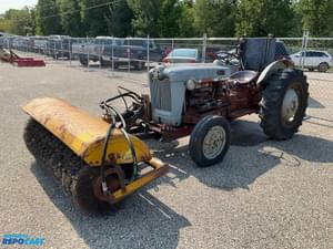 SOLD - 1957 Ford 660 Lot No. 60151 Tractors with 390 Hrs | Tractor Zoom