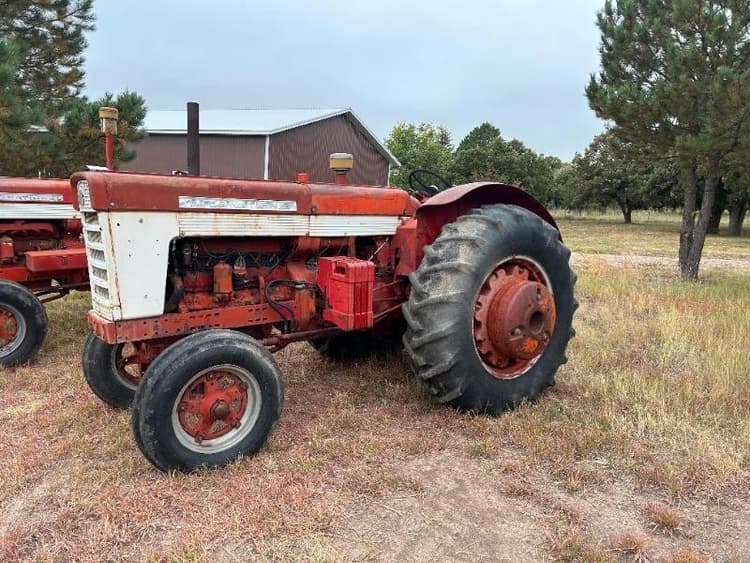 1959 International Harvester 660 Tractors 40 to 99 HP for Sale ...