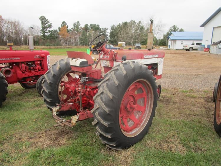 1960 Farmall 560 Tractors 40 to 99 HP for Sale | Tractor Zoom