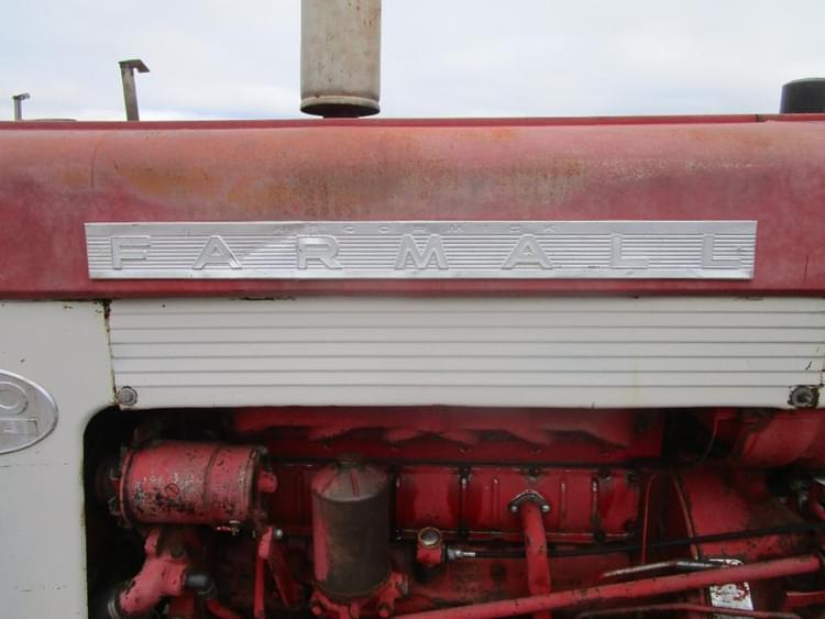 1960 Farmall 560 Tractors 40 to 99 HP for Sale | Tractor Zoom