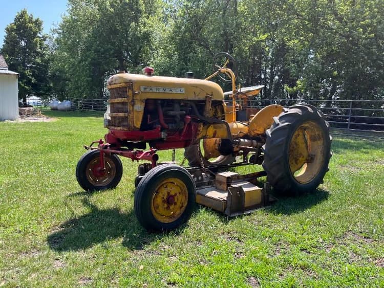 1961 Farmall Cub Tractors Less than 40 HP for Sale | Tractor Zoom