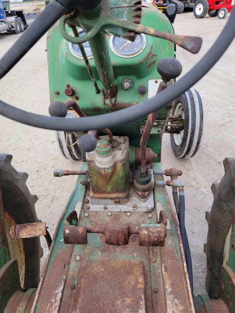 1961 Oliver 880 Tractors 40 to 99 HP for Sale | Tractor Zoom