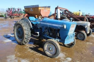 SOLD - 1962 Ford 2000 Lot No. 8728 Tractors with 36 HP | Tractor Zoom