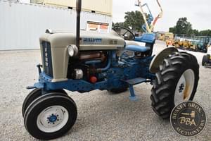 SOLD - 1962 Ford 4000 Lot No. 29171 Tractors with 55 HP | Tractor Zoom