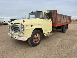 SOLD - 1962 International B160 Lot No. 8515 Other Equipment with --- mi ...