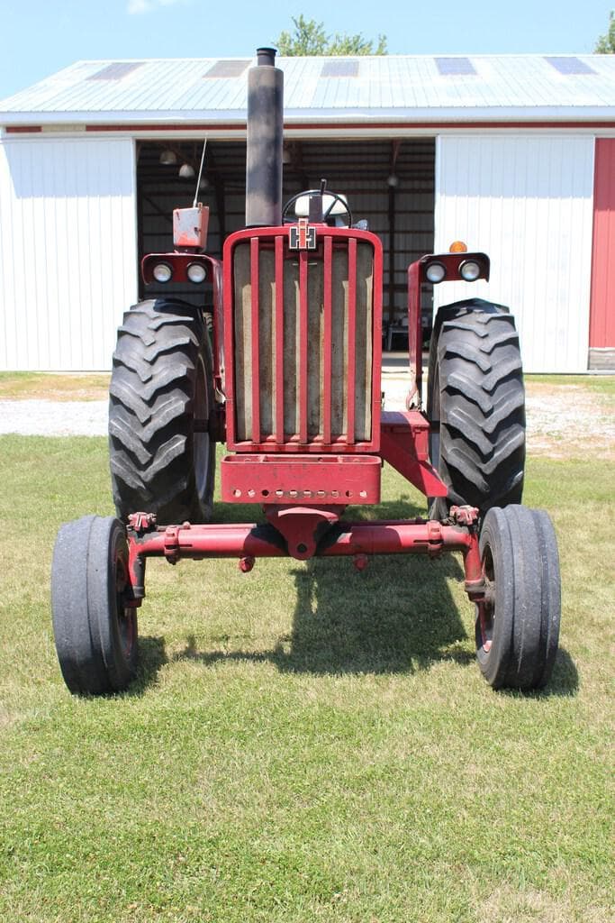 1964 International Harvester 806 Tractors 100 to 174 HP for Sale ...