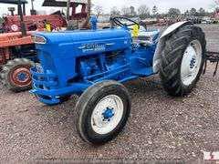 SOLD - 1964 Ford 2000 Lot No. 20964 Tractors with 36 HP | Tractor Zoom