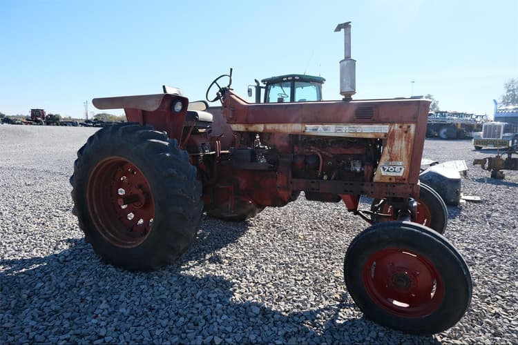 1964 International Harvester 706 Tractors 40 to 99 HP for Sale ...