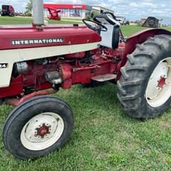 SOLD - 1965 Case IH 424 Stock No. 200767 Tractors with 10,000 Hrs ...