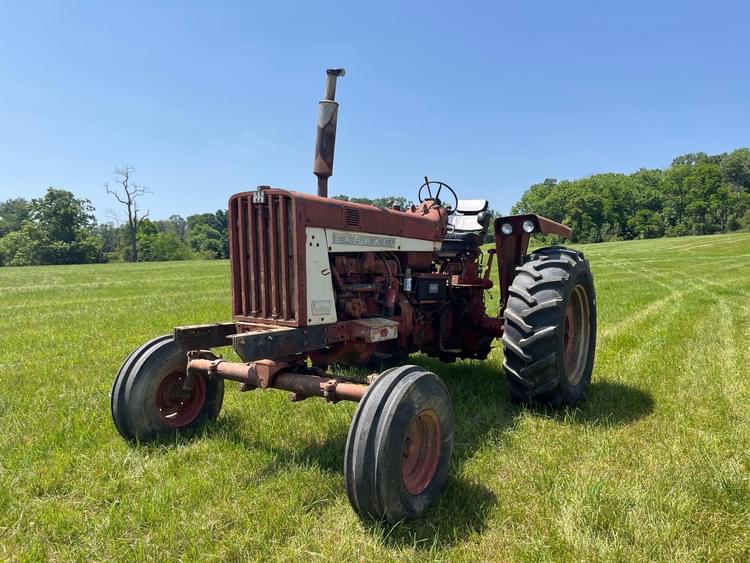 1965 International Harvester 806 Tractors 100 to 174 HP for Sale ...