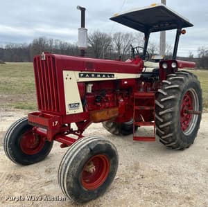 SOLD - 1966 Farmall 806 tractor Tractors with 3,889 Hrs | Tractor Zoom