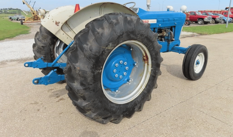 1966 Ford 4000 Tractors 40 to 99 HP for Sale | Tractor Zoom