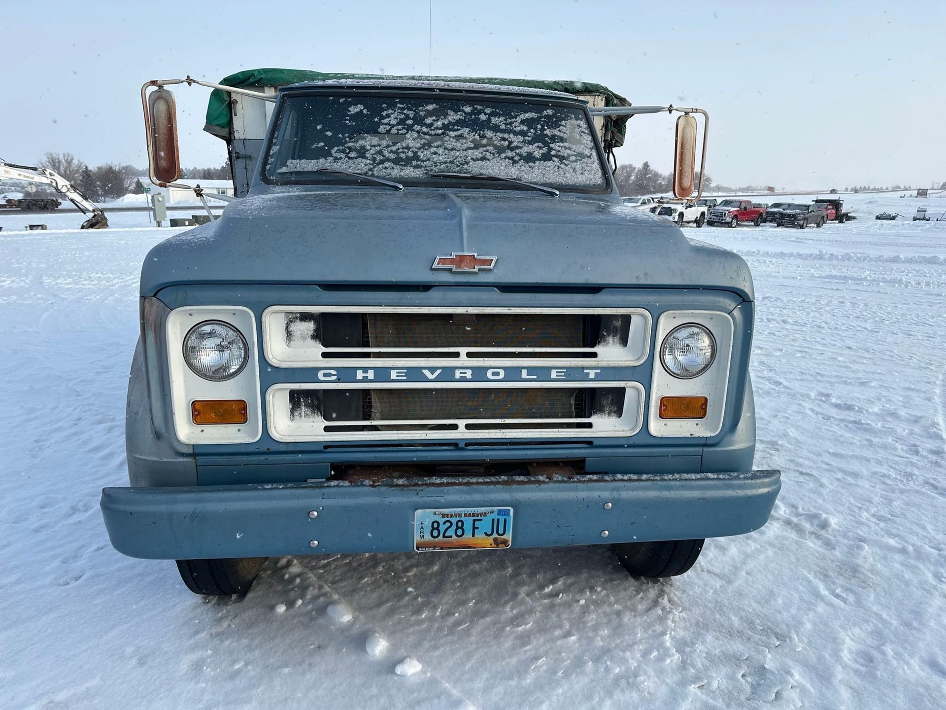 Tractor Zoom - 1967 Chevrolet C50