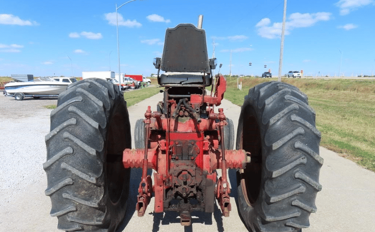 1967 Farmall 856 Tractors 100 to 174 HP for Sale | Tractor Zoom