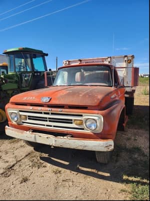 SOLD - 1967 Ford F-500 Other Equipment with --- mi | Tractor Zoom
