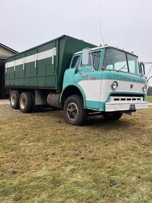 SOLD - 1968 Ford 750 Lot No. 36 Other Equipment with --- mi | Tractor Zoom
